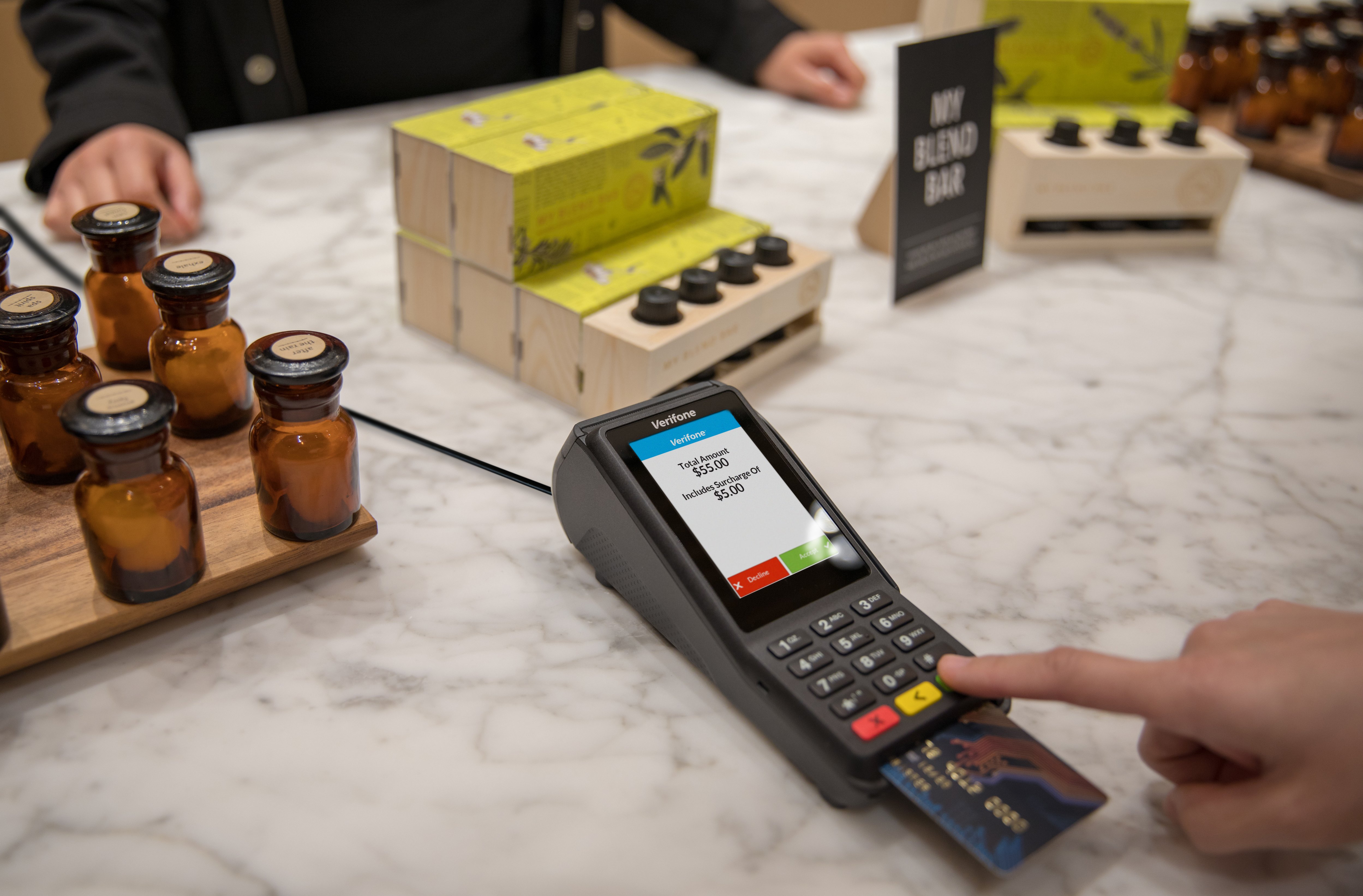 V400c Countertop EFTPOS Machine | Eftpos NZ